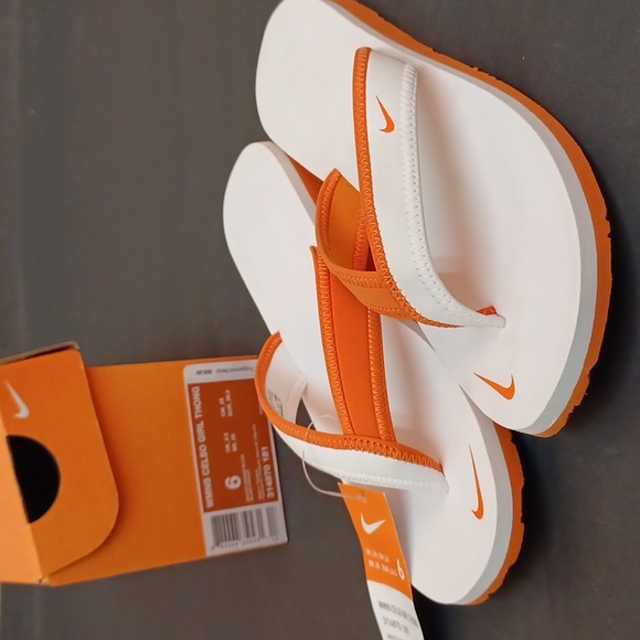Nike | Shoes | Nwt Nike Celso Wmns Thong Flip Flop | Poshmark